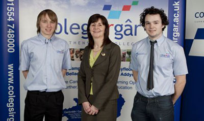 Welsh Icons News | Celebrating success at Coleg Sir Gâr